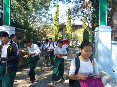 တောင်ကုတ်မြို့နယ်၌ ၇၆ နှစ်မြောက် လွတ်လပ်ရေးနေ့အထိမ်းအမှတ် လက်ကမ်းစာစောင်များ ဖြန့်ဝေ