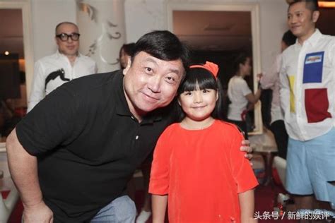 40歲李湘近照，一胖毀所有，女兒長得甜美可愛 每日頭條