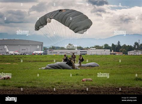 Polish Special Forces Jw Agat Paratroopers Landing With Parachutes On