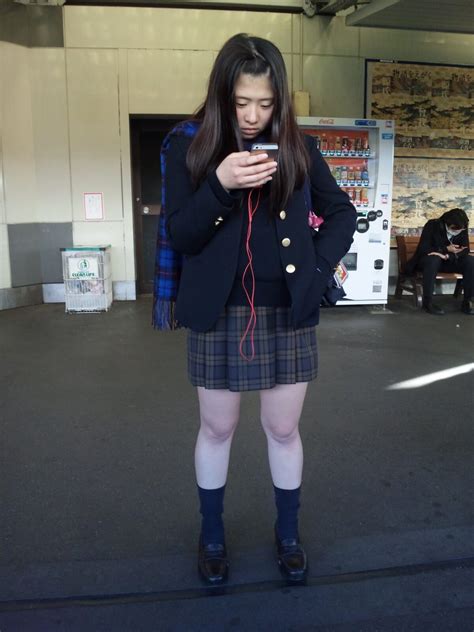 【画像】風物詩！真冬の女子高生 Jkちゃんねる女子高生画像サイト