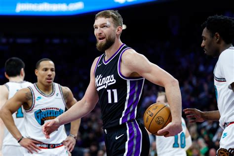 Sacramento Kings Could Add All Star Point Guard In Mock Trade With