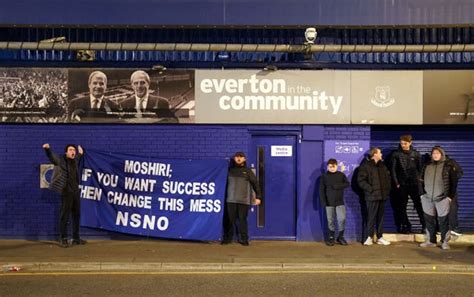 What Is Going On At Everton And Why Are Fans Protesting Oxford Mail