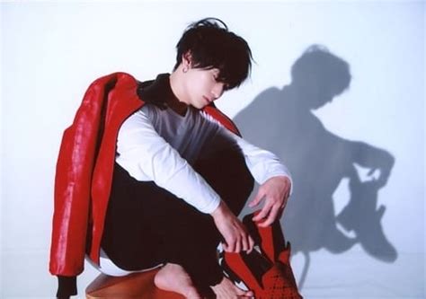 Ryo Matsuda Horizontal Type Whole Body Squatting Costume White