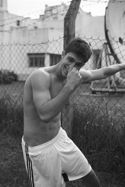 Tobías Pulido By Roger Vekstein Vanity Teen 虚荣青年 Lifestyle And New Faces