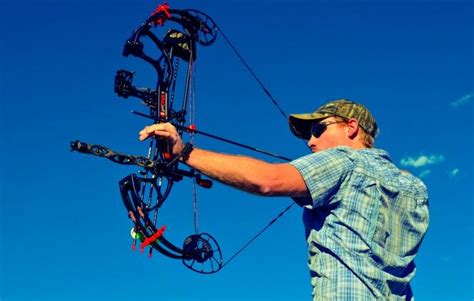 Archeryeveryday Tyler Vandesande Shooting A Pse Dream Season Dna Compound Bow Archery