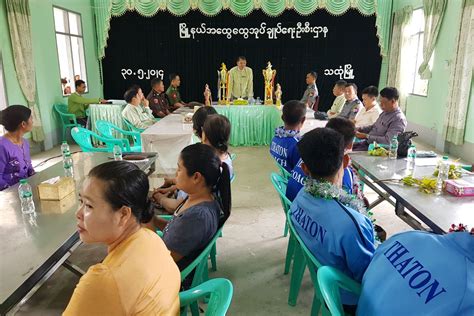 အသက် ၂၁ နှစ်အောက် အမျိုးသားဘောလုံးပြိုင်ပွဲ၌ အနိုင်ရဗိုလ်စွဲခဲ့သည့် သထုံမြို့နယ်ကိုယ်စားပြုအသင