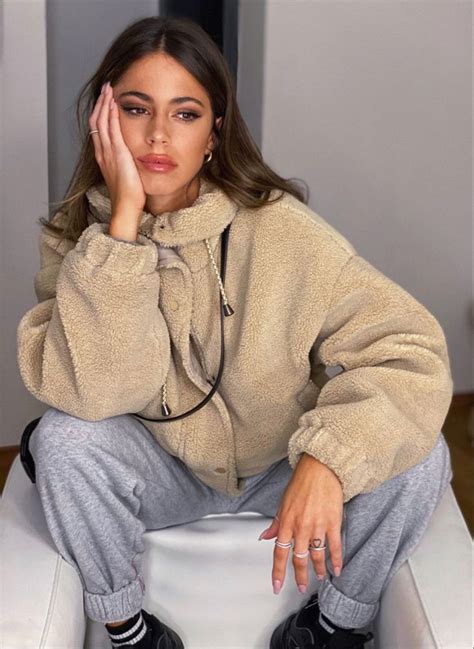 Pin De Sl En Beauty Martina Stoessel Martina Stoessel Instagram