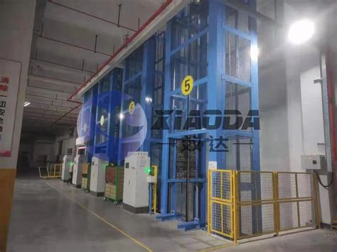 往复式提升机Z型 上海效达自动化设备有限公司