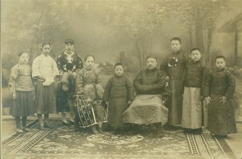 张爱玲诞辰百年︱崔文东：素姐姐与《相见欢》朱家济