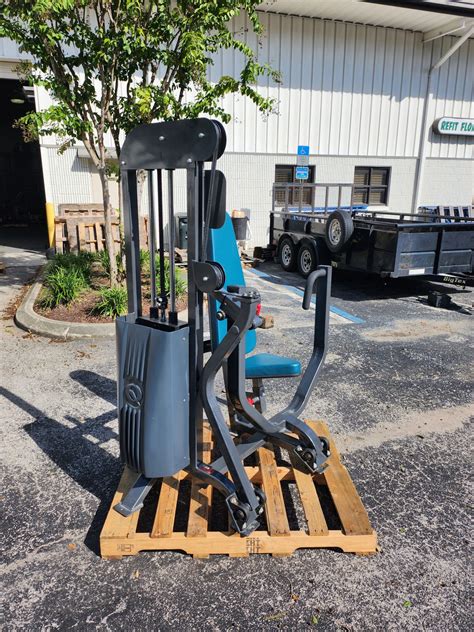 Quantum Fitness Vertical Chest Press Refit Nation