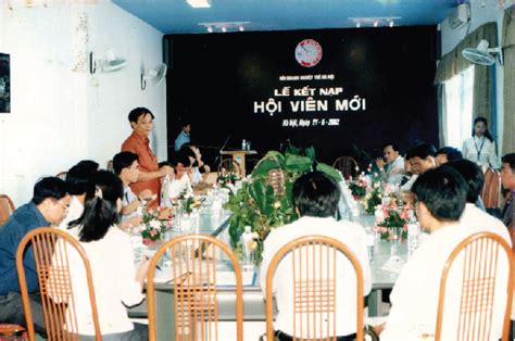 NgƯỢc DÒng LỊch SỬ Hanoiba Giai ĐoẠn 1993 2003