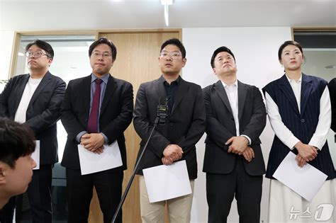첫목회 이재영 한동훈 지금 전대 안 나오면 도망가는 모습