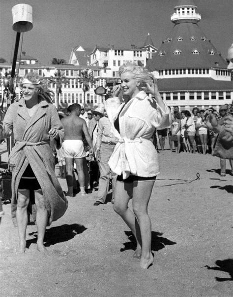 საზაფხულო კინოკლასიკა At