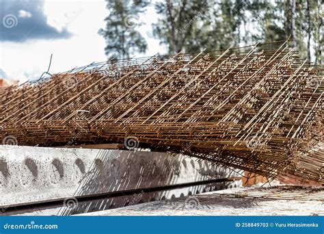 Steel Reinforcing Bars For The Reinforcement Of Concrete At Mackenzie
