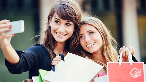 ژست عکس دخترانه سلفی نکات مهم عکاسی سلفی دخترانه تشریفینو