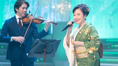 伍代夏子の歌唱に合わせ坪井直樹アナがバイオリン演奏を披露！なんと企画が決まったのは収録前日 エンタメラッシュ