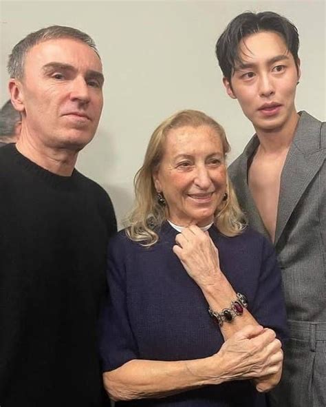 [패션엔] 이재욱 라프 시몬스·미우치아 프라다와 다정샷 밀라노 홀린 명품 슈트핏 In 2024 Lee Jae Wook
