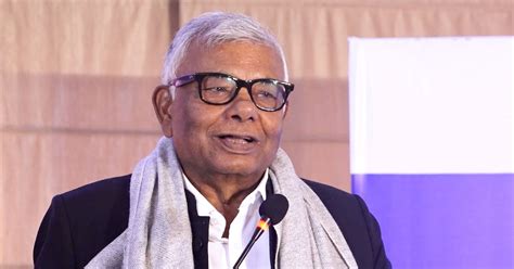 महिला पुरुष बेग्लाबेग्लै जीव होइन हामीले मिलेर काम गर्नुपर्छ मन्त्री