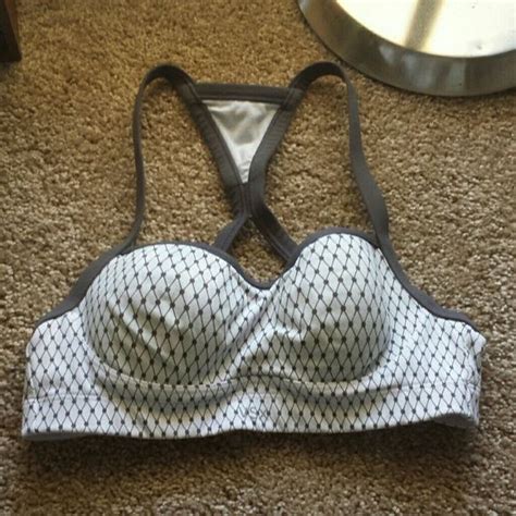 VSX Victoria S Secret Sports Bra 32B Sports Bra Victoria Secret