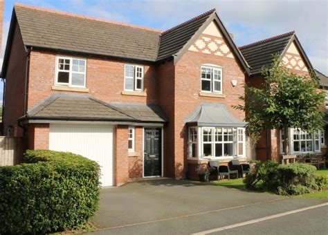 Granary Close Milton Green Chester 4 Bed Detached House £1400