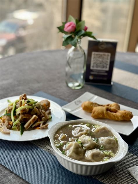 Chuu Chuu House Өнөөдрийн сет Банштай хар шөл гүзээний хуурга хайрсан боорцог Facebook