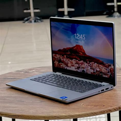 لپ تاپ Dell Latitude 5320 2 In 1 نسل 11 اینتل 13 3اینچ