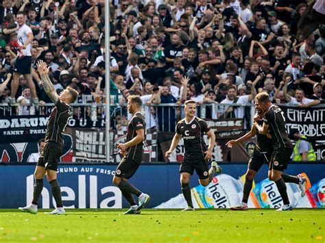 Fc St Pauli Feiert Gegen Kiel Ballermann Party Am Millerntor Mopo