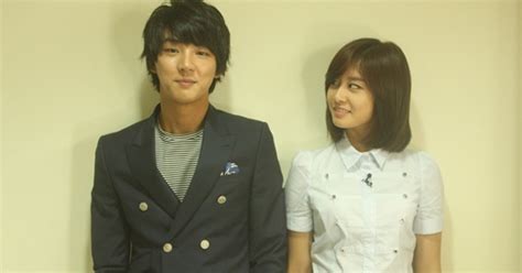 고사2 티아라 지연 윤시윤 바라보는 눈빛은 포토엔