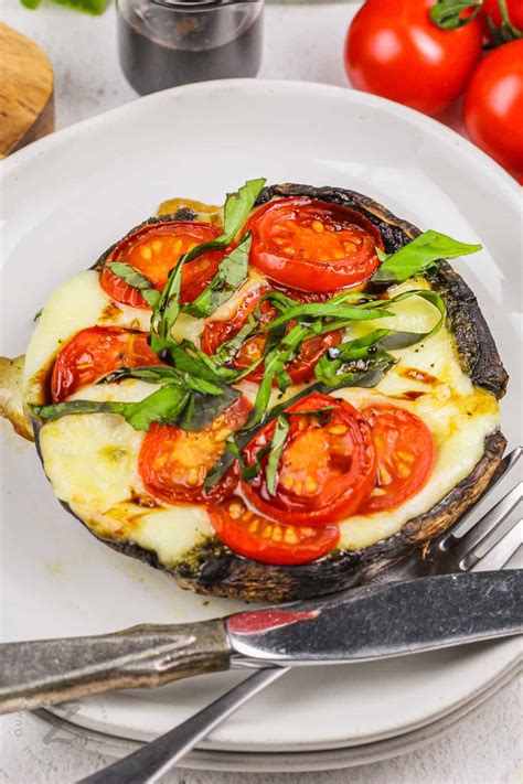 Caprese Stuffed Portobello Mushrooms 10 Minute Prep Our Zesty Life