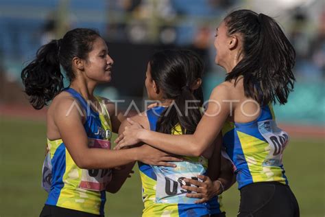 Jabar Juara Lari 4x100 Meter Estafet Putri Pon Papua Antara Foto