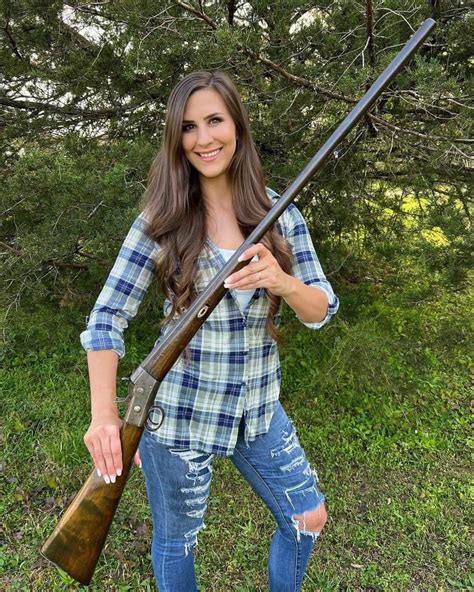Hot Chicks And Guns On Tumblr