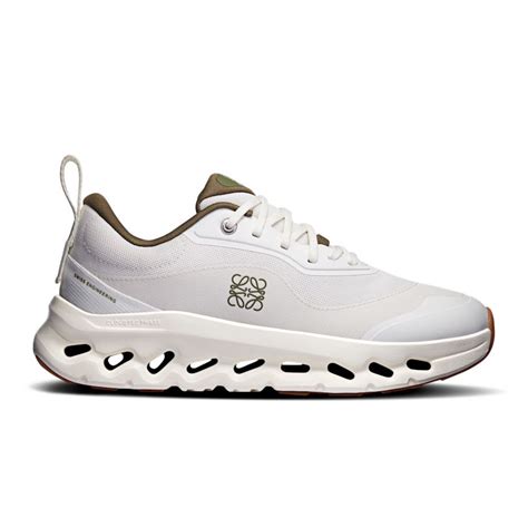 Loewe × On Femininos On Brasil