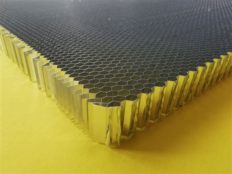 15mm Thick Honeycomb Plate With 35mm 18 In Cell Size For Co2 Laser