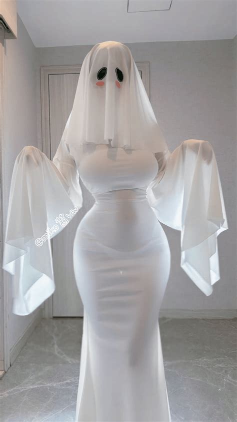 ㅇㅎ 이쯤에서 보는 둥그레 코스프레 원본  치지직 에펨코리아