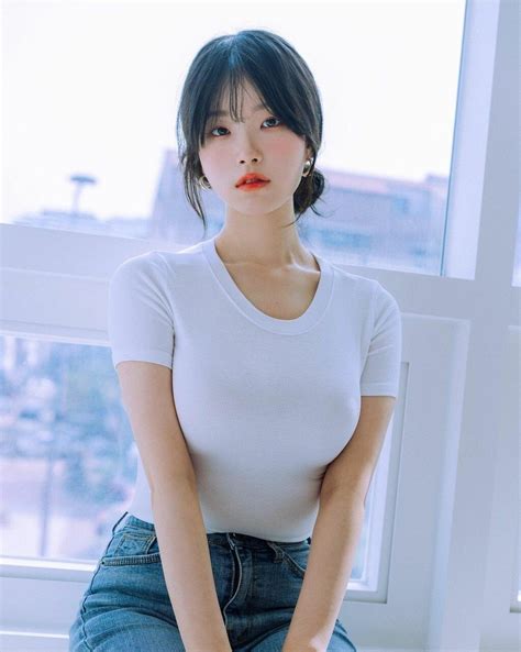청바지에 흰티 Vs 검은티 유머 움짤 이슈 에펨코리아