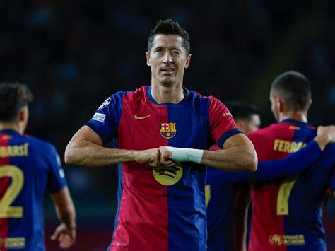 Robert Lewandowski Sumbang Hat Trick Buat Barcelona Ini Ungkapan Hansi