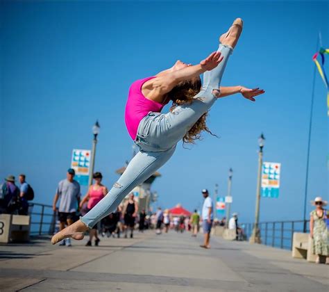 Pin By Lilly Gardner On Sofie Dossi Sofie Dossi Flexibility Dance Gymnastics Poses