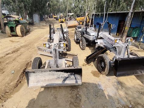 Eicher Tractor Grader Exporter In India Eicher Tractor Grader Manufacturer In Vidisha