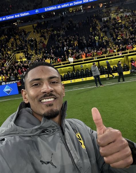 André Vieira Coelho On Twitter Rt Bvb He‘s A Hero Sep 22 Feb 23