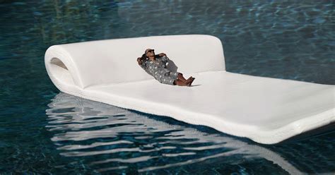 Mini Snoop Dogg Is Ultimate Version Of Chill In 19 Crimes Ad