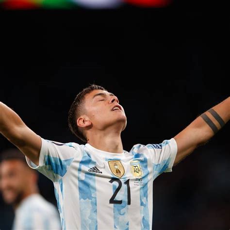 Paulo Dybala donó a Roma su medalla de campeón mundial 2024 Medios