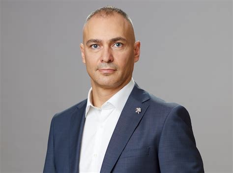 НЕСЕБЪР ПОТЪНА В СКРЪБ Загиналият моторист е виден мениджър на хотел в Слънчев бряг