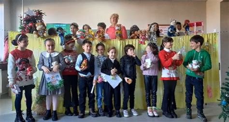 ლანჩხუთის N3 საჯარო სკოლის მოსწავლეთა ზღაპრული საახალწლო წარმოდგენა ეტალონი