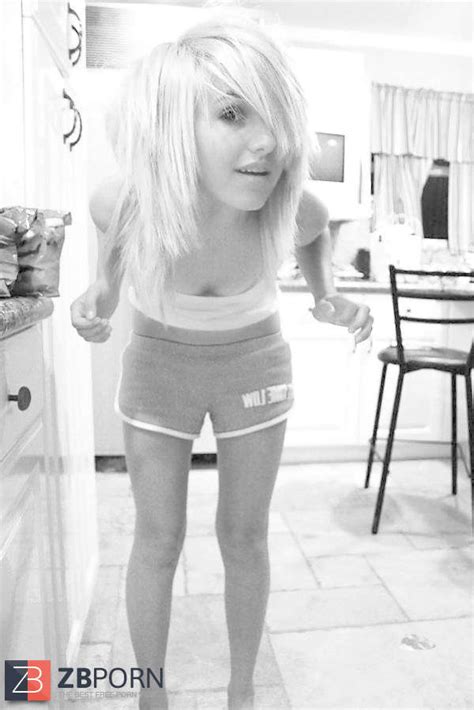 Teal Ultra Cute Youthful Emo Gyrl Zb Porn