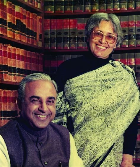 Sonia Gandhi Has A Deep Contempt For Indians Roxna Swamy Tells All