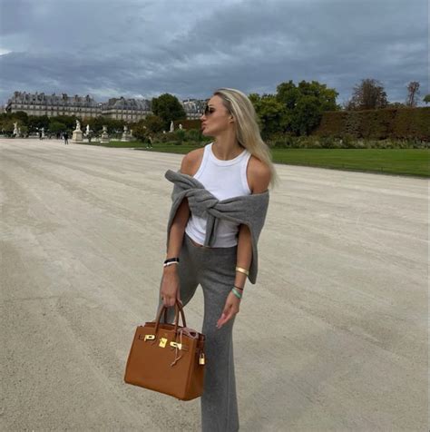 Birkin Mom Beverly Bag Hermes France Fashion Outfits Rich Outfit