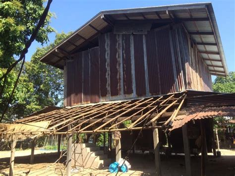 รีโนเวทบ้านเก่าสองชั้นครึ่งปูนครึ่งไม้ 2 ห้องนอน 1 ห้องน้ำ งบประมาณ 8