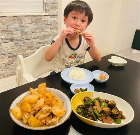 ココリコ・遠藤の妻、こだわって作っている料理を紹介「味が染み込んでめちゃくちゃ美味しくなります」 話題 Abema Times