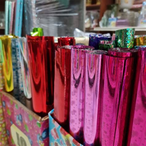 กระดาษห่อของขวัญเลเซอร์ ฟรอย 🎁🎈 ราคา แผ่น มีราคาส่ง 🎈🎁 ️ อ่านรายละเอียดก่อนสั่งซื้อ