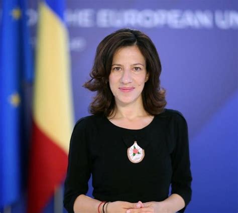 Roxana Mînzatu Programul de guvernare al PNL în domeniul fondurilor
